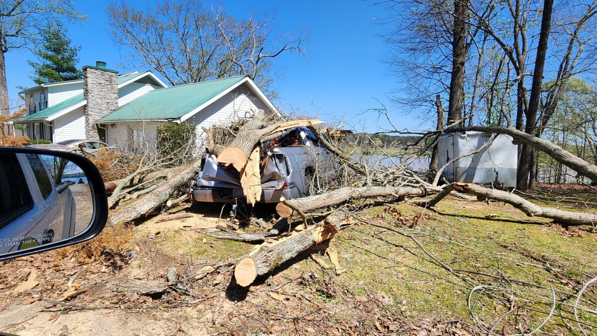 Weekend storms leave one dead, cause damage and localized flooding ...