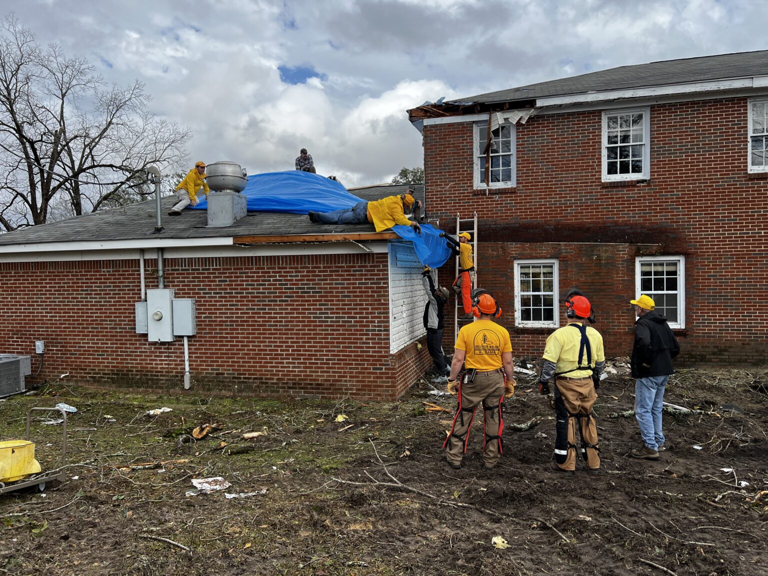Alabama Baptist Disaster Relief teams help after FBC Cottonwood hit by ...
