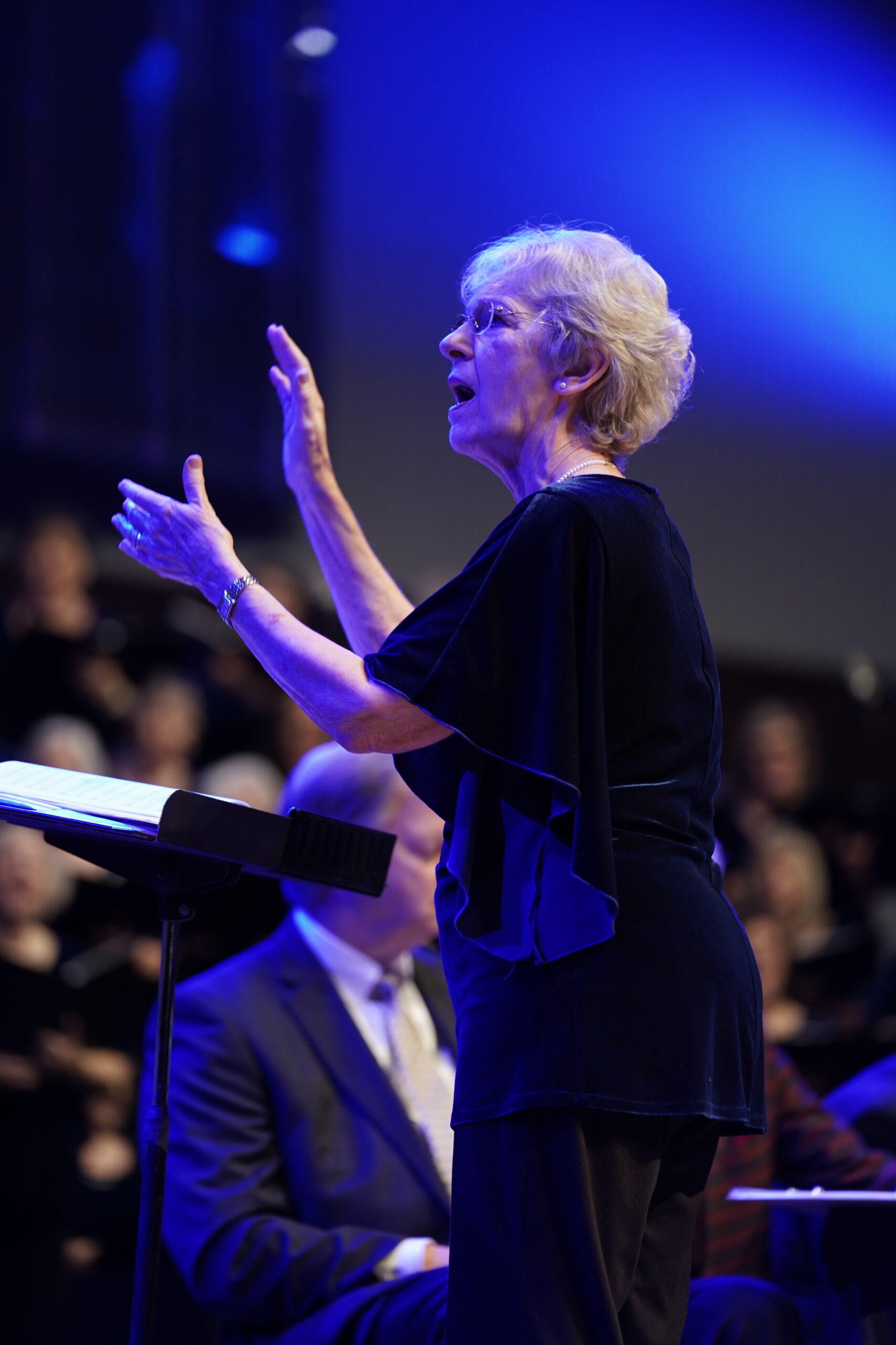 Smith honored as he retires after 25 years of leading Alabama Singing ...