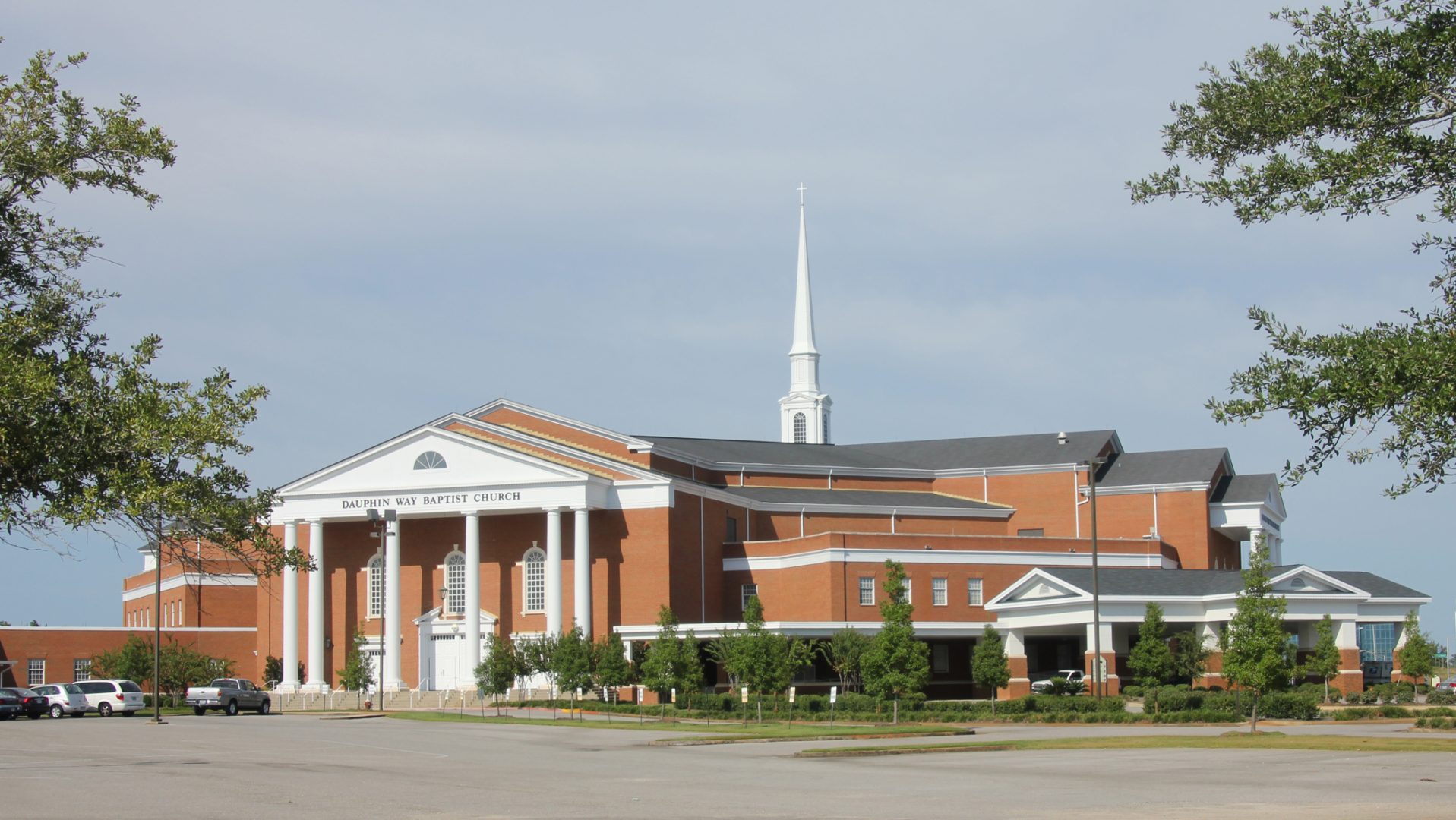 Historic Dauphin Way Baptist Church in Mobile selling property ...
